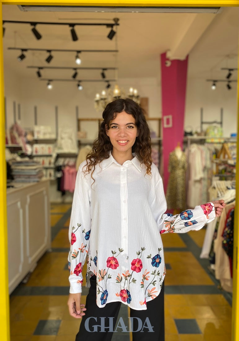 Chemise brodée en blanc – GHADA FASHION