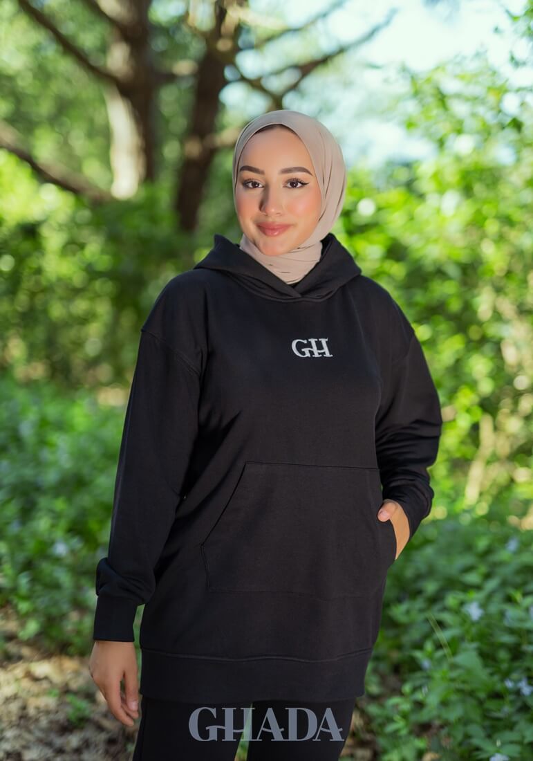Ensemble hoodie et pantalon en noir – GHADA FASHION